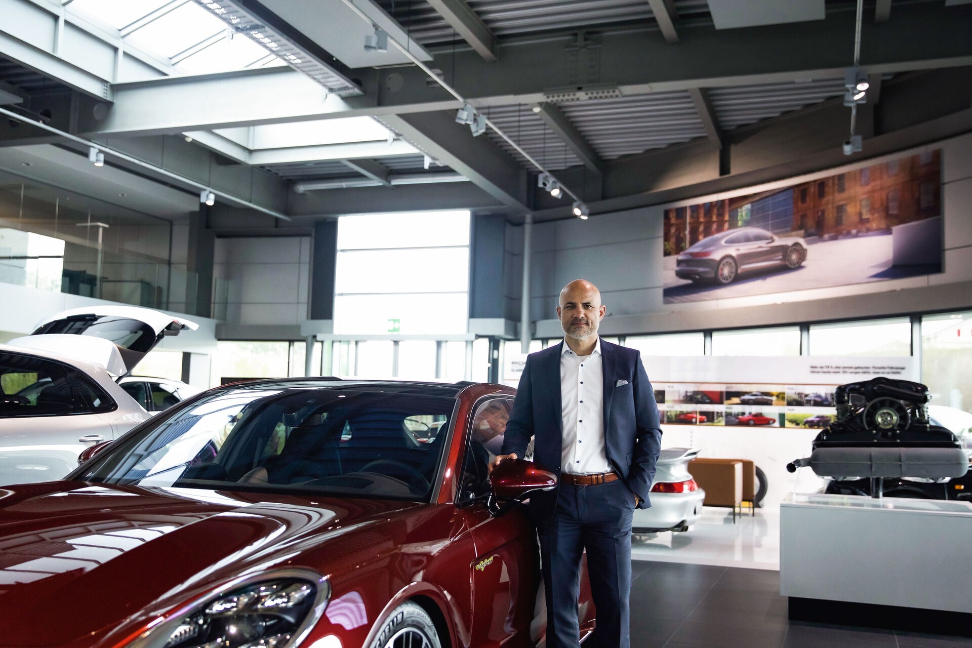 Porsche Zentrum Zug - One Team, one Passion | auto-illustrierte - Das ...