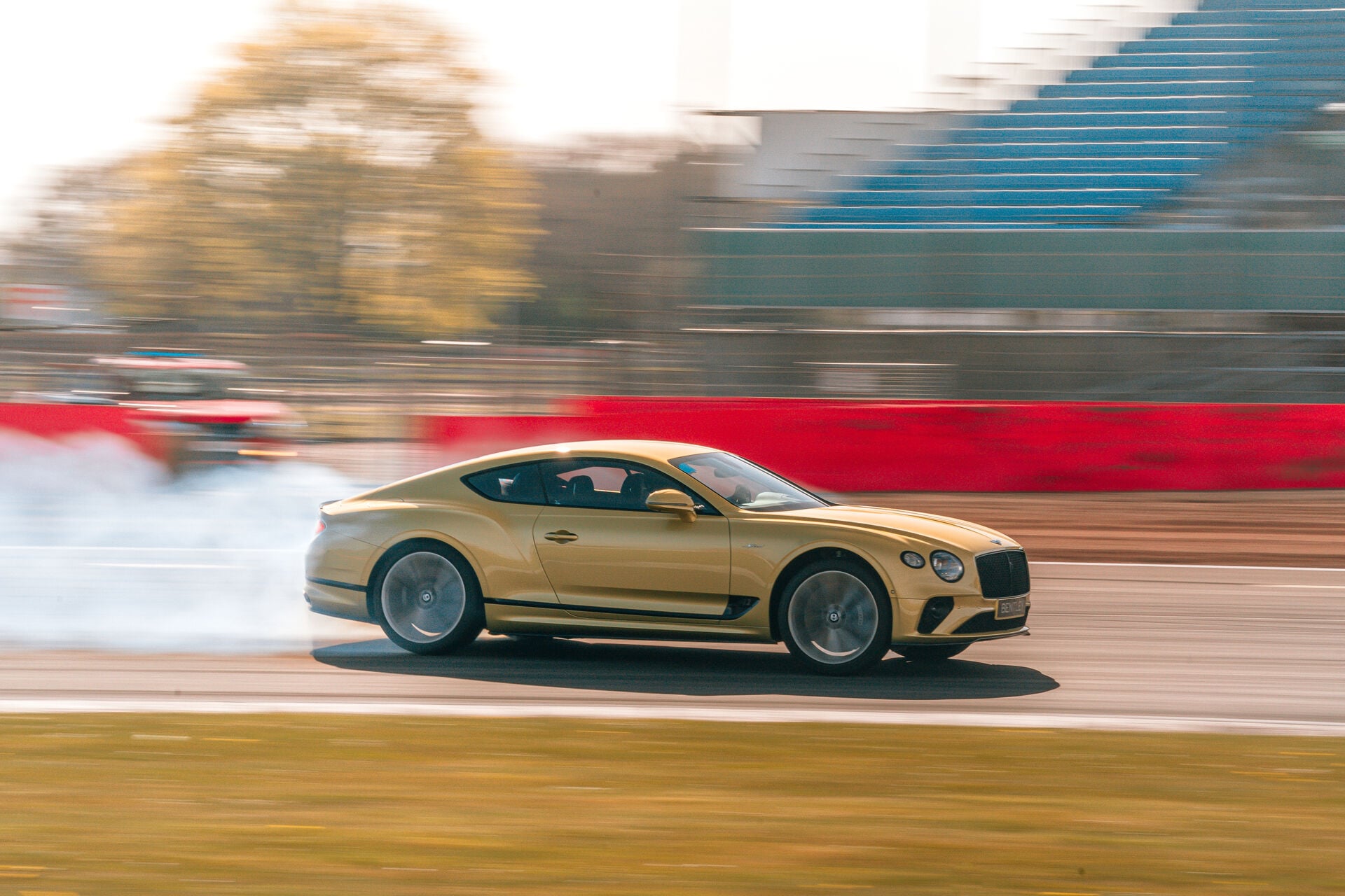 Le dernier 12 cylindres de Bentley | auto-illustré - le magazine ...
