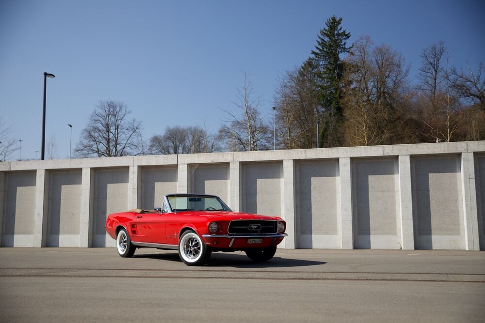 Ford Mustang Cabrio - American Dream | auto-illustrierte - Das ...
